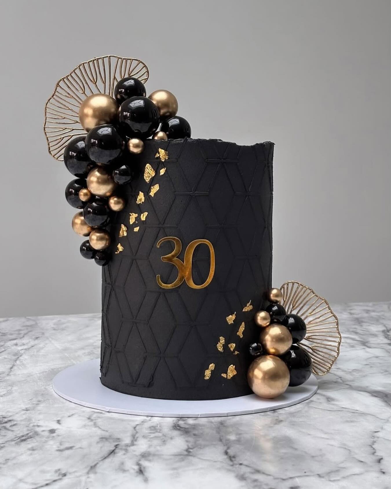 30th Birthday Cake Ideas | Stylish & Creative Designs